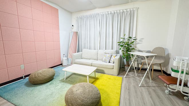 女性向け配信スタジオ🌸来てすぐ配信・機材無料|JR小岩駅6分|グリーンバック完備の写真1