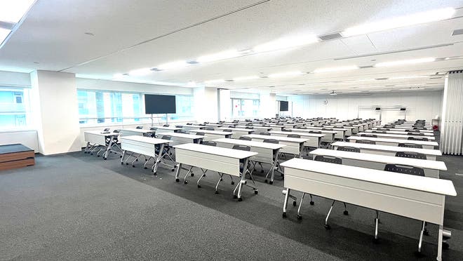 食情報館 4階 食糧の間(ショクリョウノマ) 新富町駅出口すぐ目の前! アクセスバツグン!! プロジェクター・マイク等備品無料の写真1