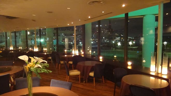 【三ノ宮・神戸・元町】全面ガラス張りのオーシャンビュー、神戸を代表するオブジェの夢空間の写真5