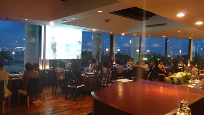 【三ノ宮・神戸・元町】全面ガラス張りのオーシャンビュー、神戸を代表するオブジェの夢空間の写真6