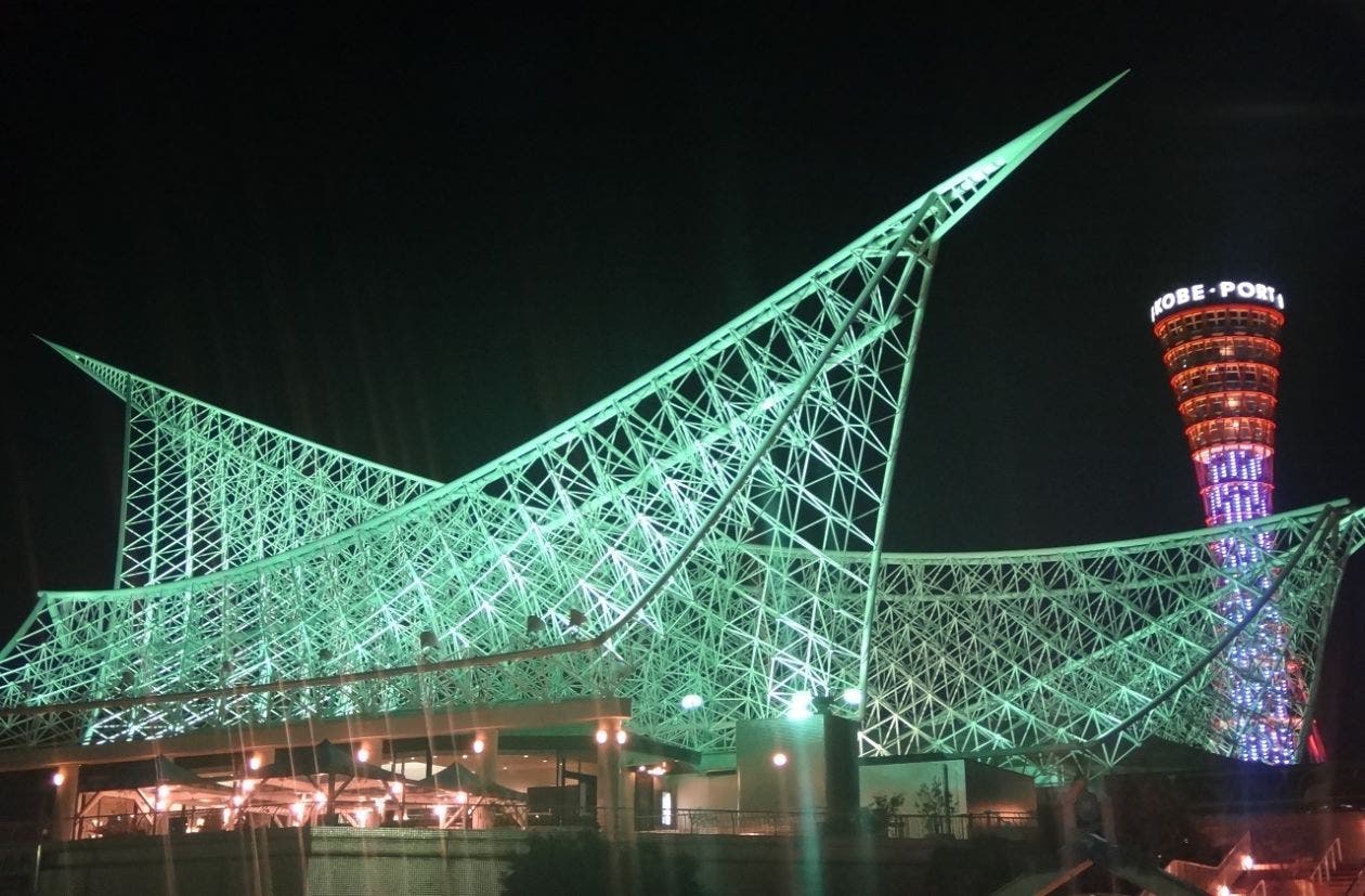 【三ノ宮・神戸・元町】全面ガラス張りのオーシャンビュー、神戸を代表するオブジェの夢空間の写真8