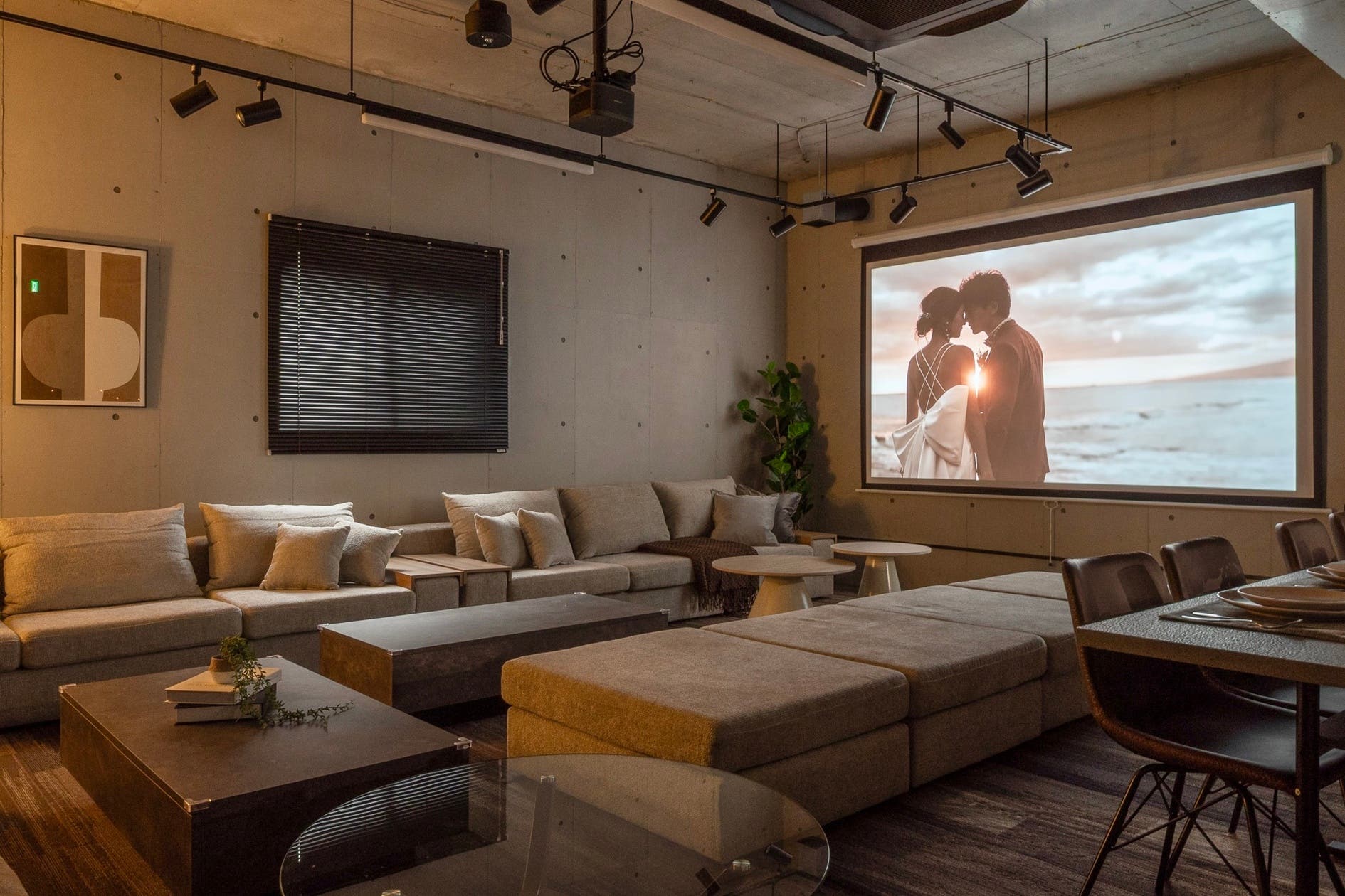 スペモ🏘️秋葉原徒歩6分✨会議💻️サテライトオフィス🏢セミナー💎撮影🎥815_MillionLOUNGE秋葉原の写真13