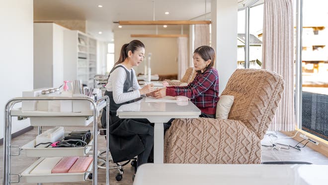 【ネイル向け共有スペース】初期費用0円で今日からここがあなたのサロン。自分の“屋号”が使えるネイル・フットケア向け施術スペースの写真2