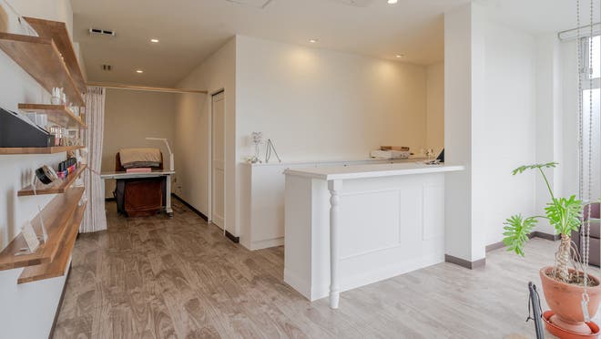 【アイリスト向け個室スペース】初期費用0円で今日からあなたのサロン。自分の“屋号”が使えるネイル・アイラッシュの施術スペースの写真3