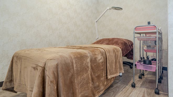 【アイリスト向け個室スペース】初期費用0円で今日からあなたのサロン。自分の“屋号”が使えるネイル・アイラッシュの施術スペースの写真10