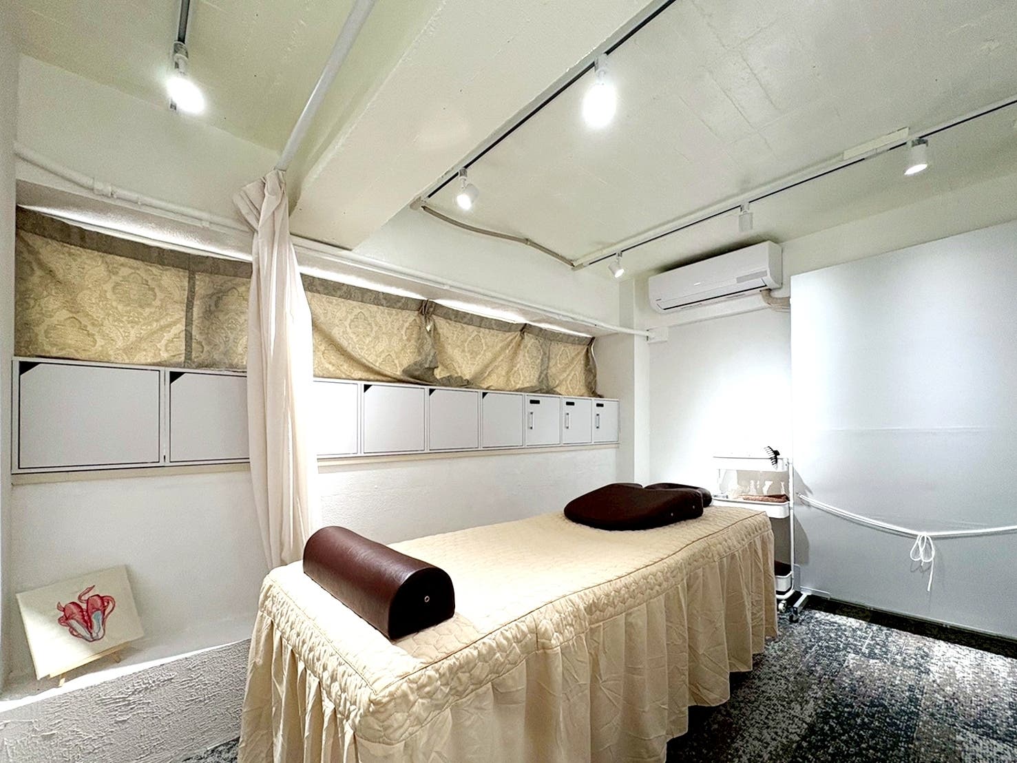 ⭐️NEW OPEN⭐️【女性専用サロン】完全個室/北堀江/駅チカ/隠れ家の写真1