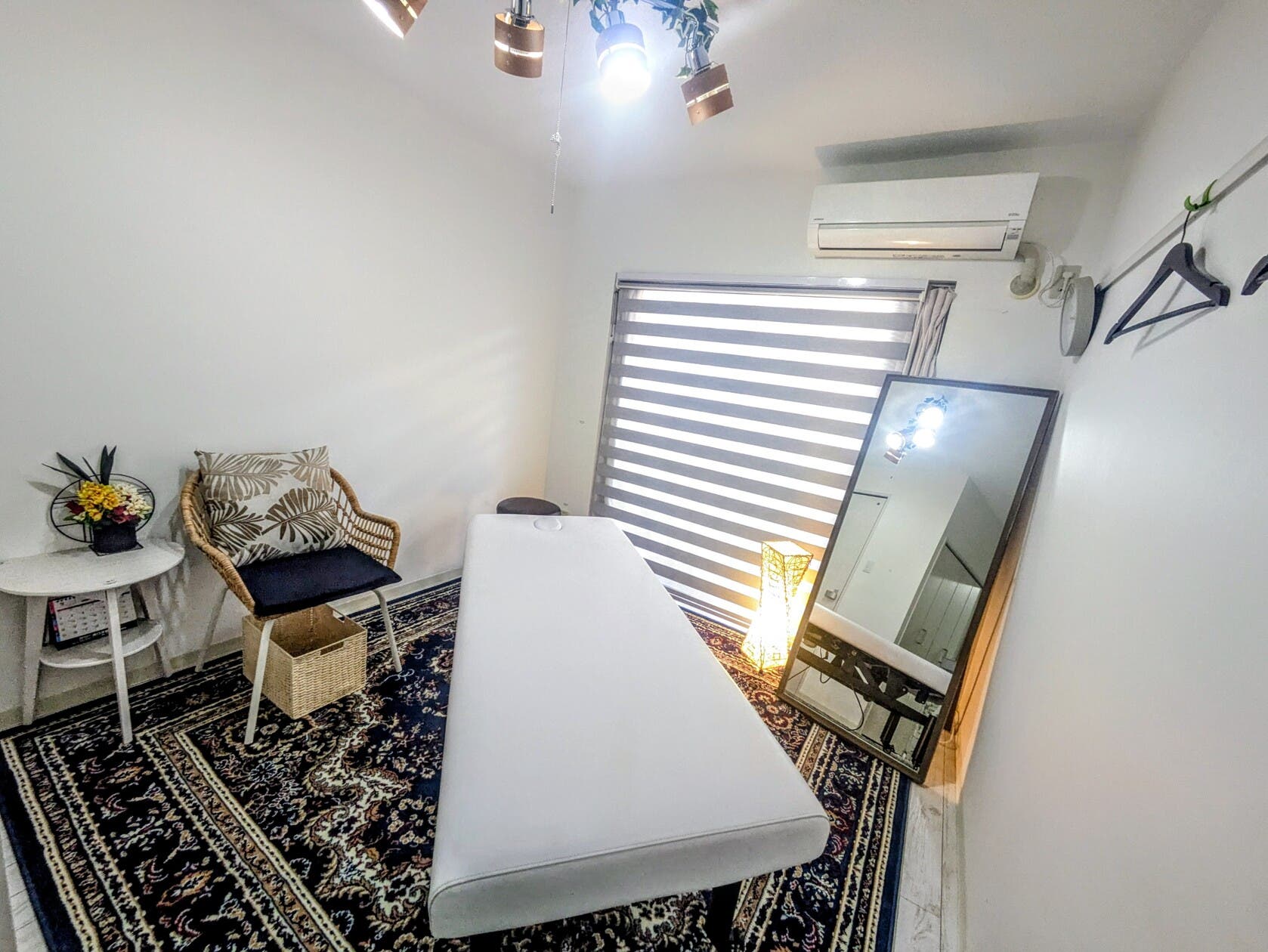 国立駅nonowa口1分 信号機も横断歩道も渡りません！！電動調高ベット、調光ライト等ご用意いたしておりますの写真2