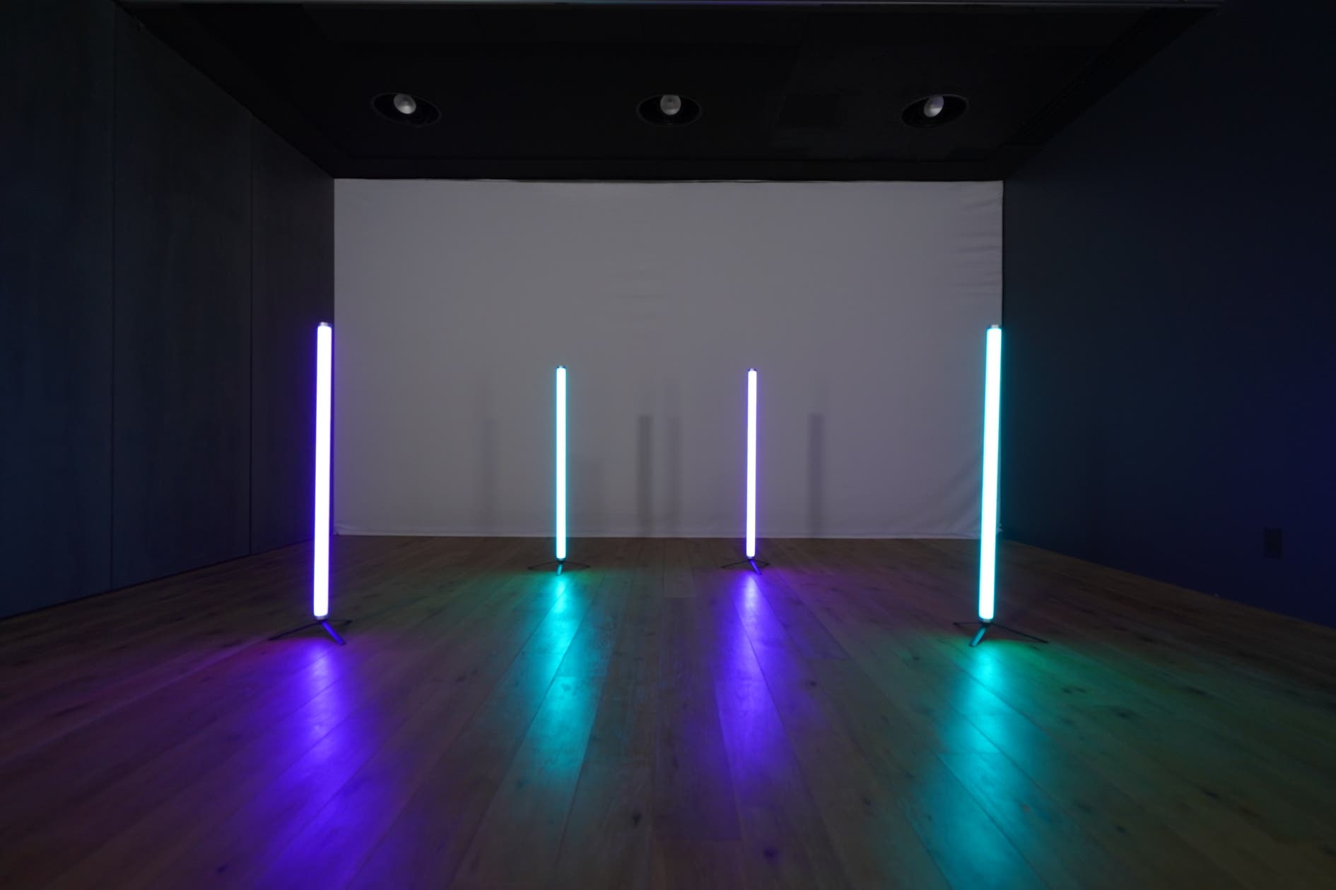 LEDバーライト/ ASTERA Titan Tube FP1の画像1