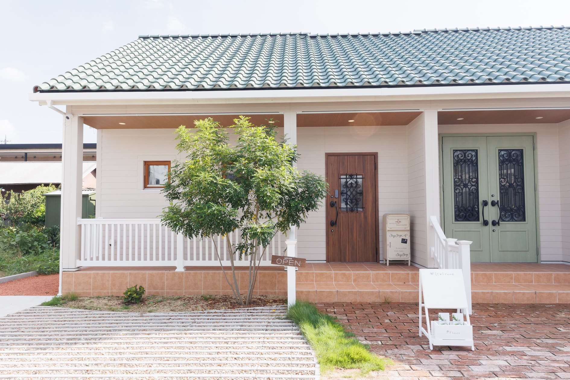 エステサロンに必要な物が全て揃ったレンタルエステサロンの写真1