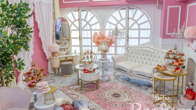 【日本橋】ロココ×ゲーミングの2面性スタジオ|可愛さとサイバーネオンで撮影✨の写真1