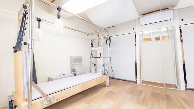 【日暮里10分、鶯谷6分】完全個室のマシンピラティススタジオ|大きな窓で開放的|備品は全て無料|綺麗&清潔の写真5