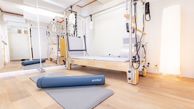 【日暮里10分、鶯谷6分】完全個室のマシンピラティススタジオ|大きな窓で開放的|備品は全て無料|綺麗&清潔の写真10