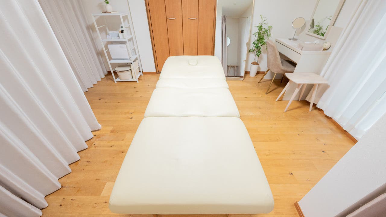 【自由が丘駅5分】完全個室レンタルサロン🌿大人かわいい上質空間✨無料備品も多数ご用意◎の写真3