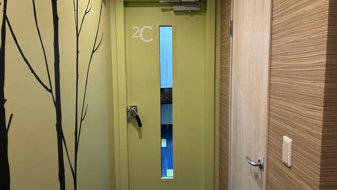 【Studio 2C】グランドピアノ完備!最大4名様までご利用いただける音楽スタジオです。の写真11