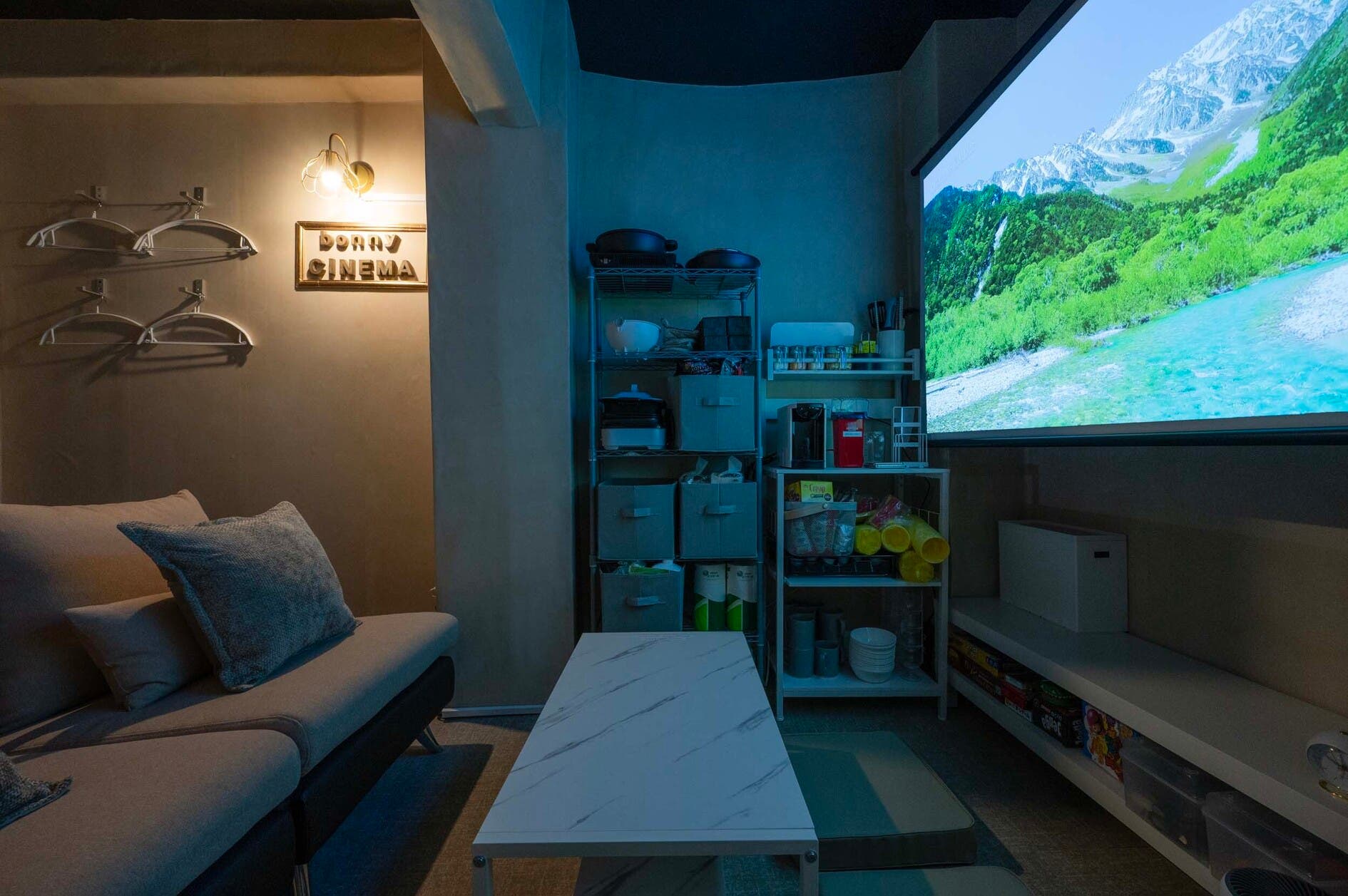 セレコレ🌳価格破壊💰最大8名🉐ｼｱﾀｰ✨ﾌﾟﾛｼﾞｪｸﾀ📽️映画🐈‍⬛デート💓ゲーム🎮女子会🌟bonny新橋の写真6