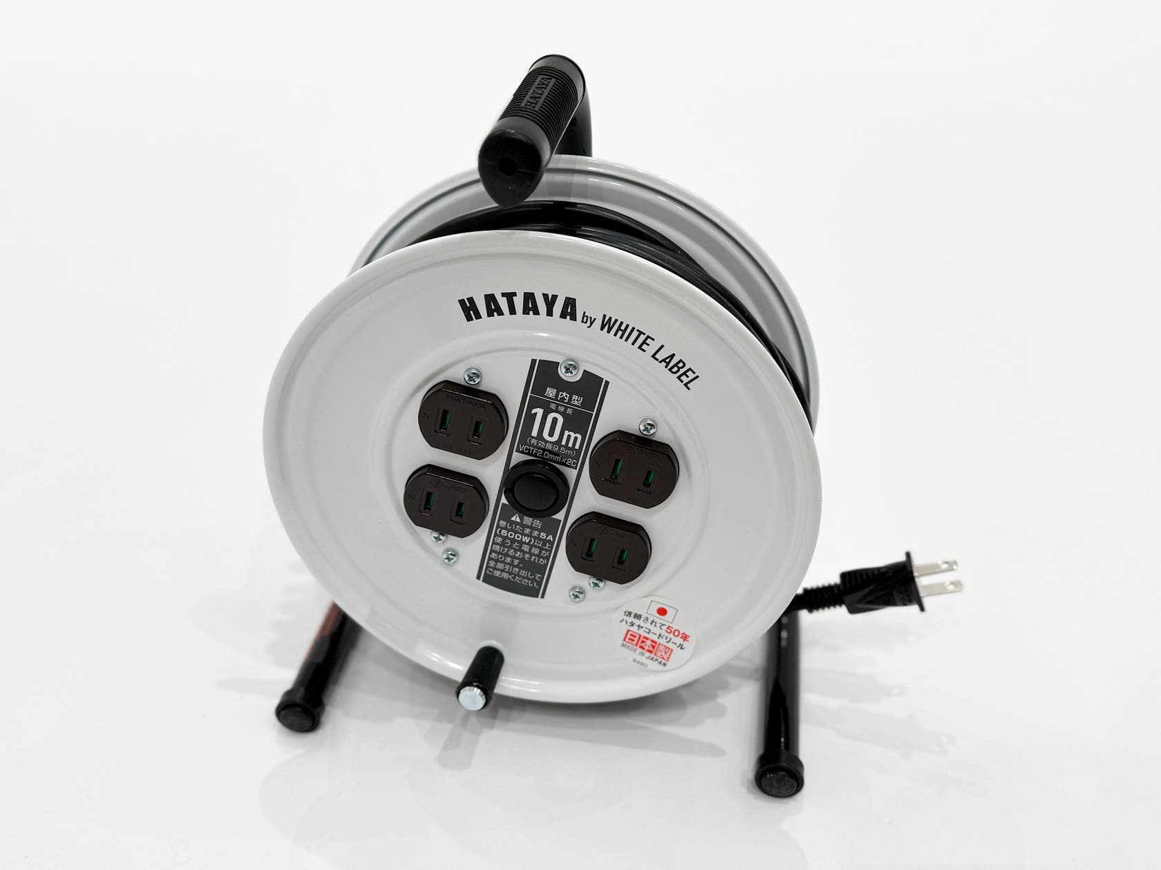 【超エキチカ✨新宿三丁目駅徒歩1分】天井高3ｍ/広々64㎡/8mの窓から溢れる陽の光/プロカメラマン監修の空間・機材（無料）の写真20