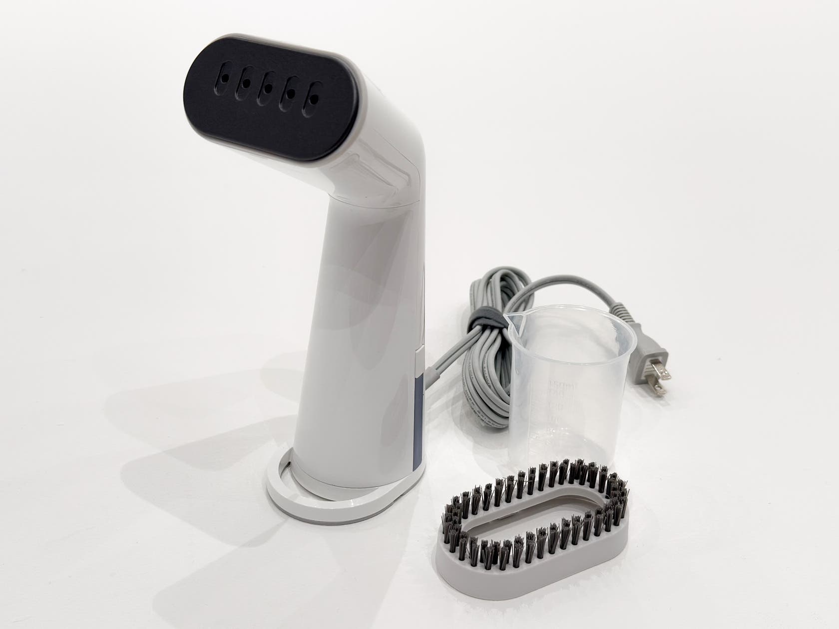 【超エキチカ✨新宿三丁目駅徒歩1分】天井高3ｍ/広々64㎡/8mの窓から溢れる陽の光/プロカメラマン監修の空間・機材（無料）の写真22