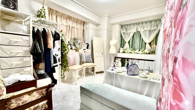 aster|名駅4分24H可👗手ぶら🆗コスプレ💄メイクレッスン📷ポートレート個撮🪑アンティーク家具の写真1