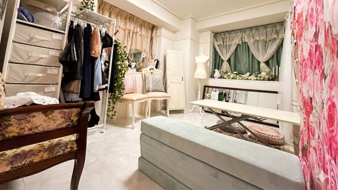 aster|名駅4分24H可👗手ぶら🆗コスプレ💄メイクレッスン📷ポートレート個撮🪑アンティーク家具の写真4