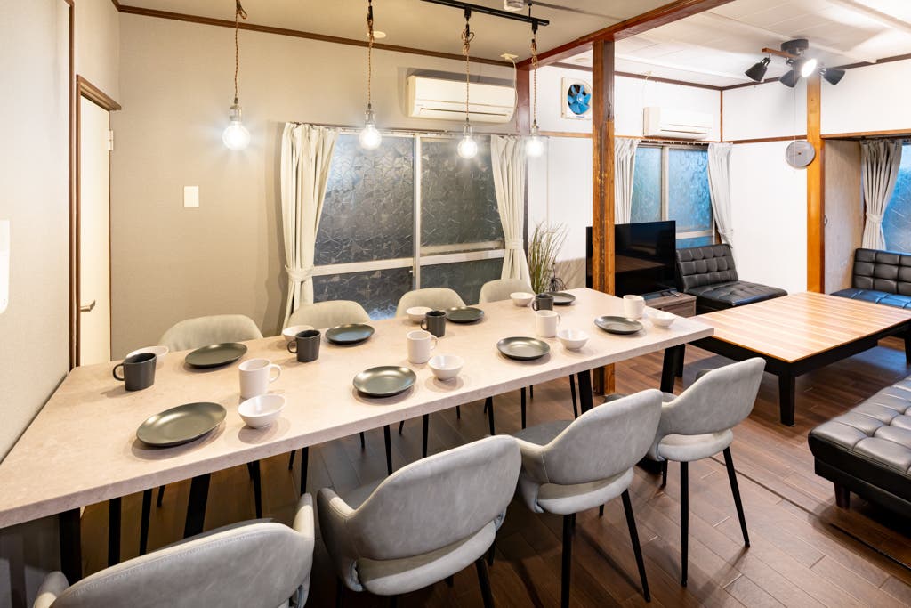 87㎡以上の2階建て一軒家まるごと　中板橋駅徒歩圏内の写真1