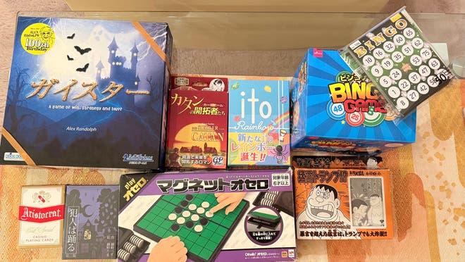 新宿御苑前駅徒歩5分🩷鑑賞・推し活・女子会に|SNS映え内装 チェキ本体&ボドゲ各種無料貸出 短時間〜長時間までゆったり✨の写真21