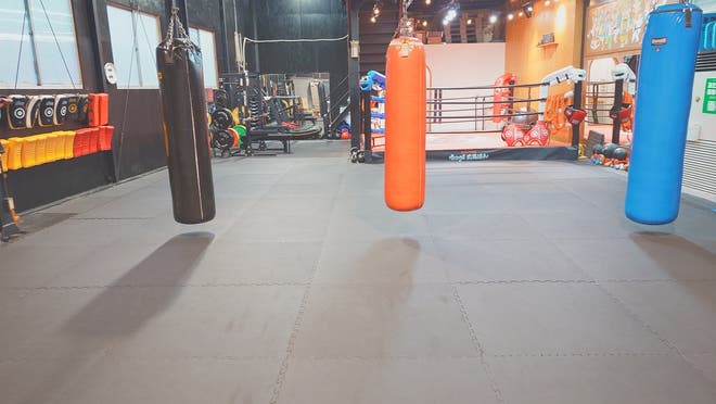 2025年12月料金改定(値下げ)! スポーツ【tough武蔵浦和】の写真1