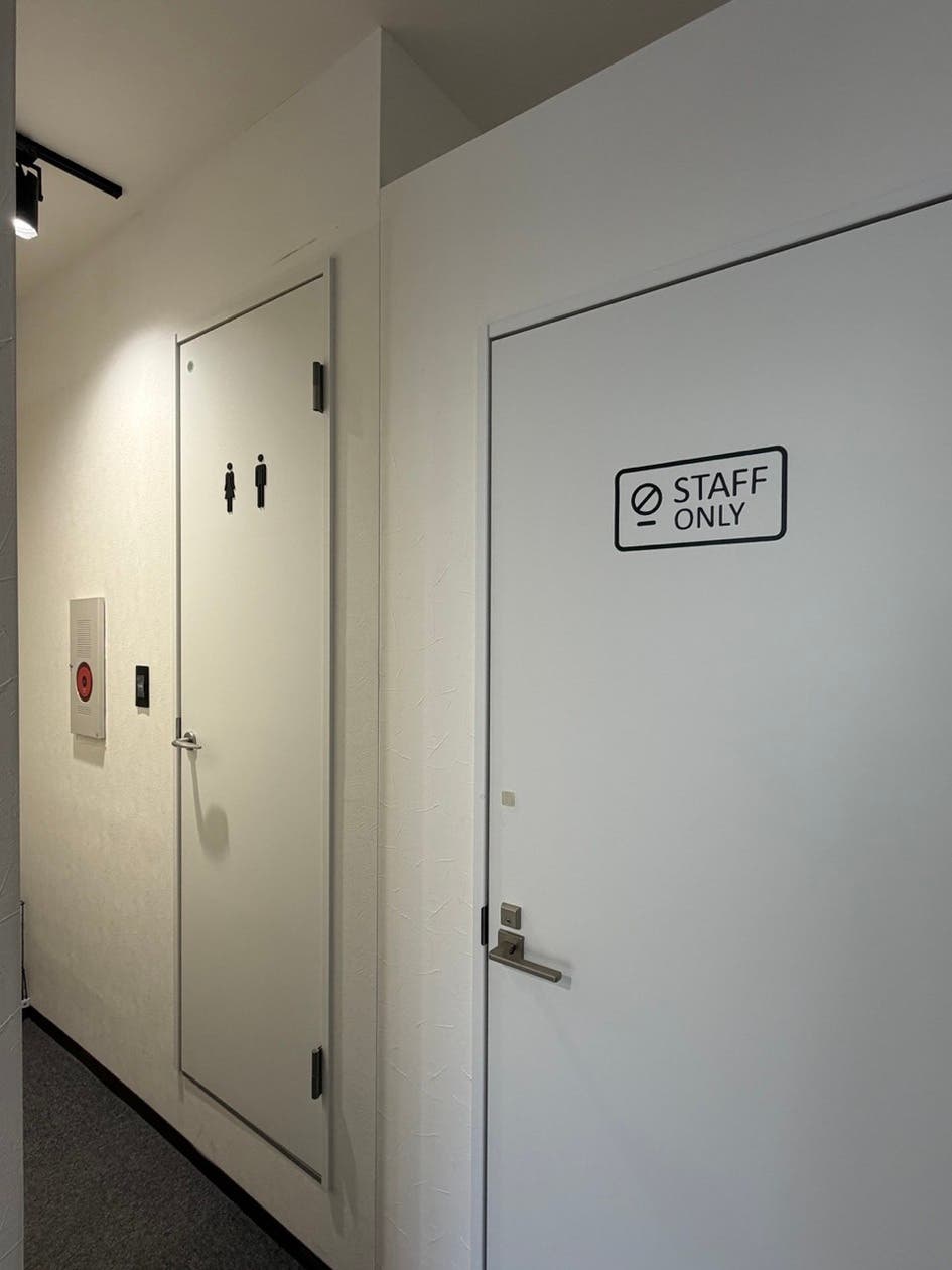 D ROOMはグランドピアノ常設。24時間演奏可能で、周囲を気にせず毎日の練習や試験前の集中練習に最適です。の写真5