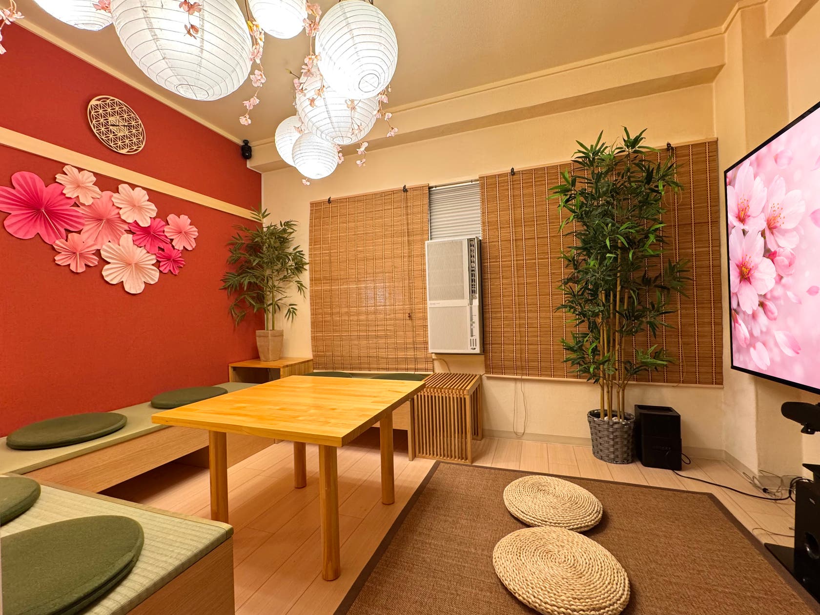 🌸さくら祭り開催中🌸映える和室✕ミニ日本庭園🏮浅草/田原町4分🪭和服•コスプレ撮影•デート•パーティーに⭕️75型TVの写真2