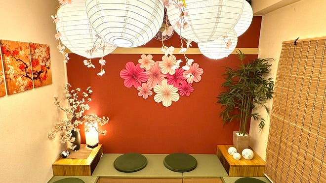 🌸さくら祭り開催中🌸映える和室✕ミニ日本庭園🏮浅草/田原町4分🪭和服•コスプレ撮影•デート•パーティーに⭕️75型TVの写真4