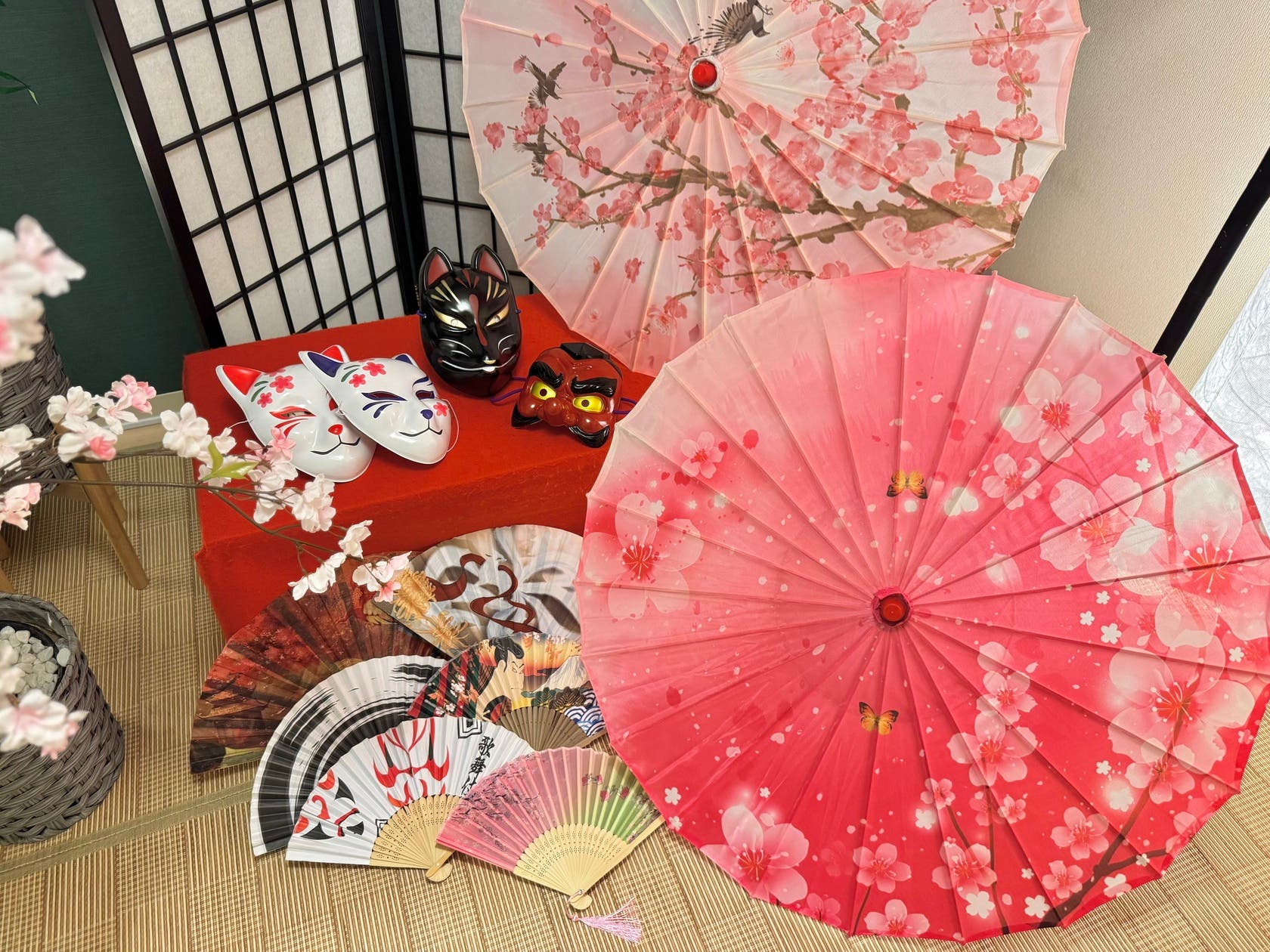 🌸さくら祭り開催中🌸映える和室✕ミニ日本庭園🏮浅草/田原町4分🪭和服•コスプレ撮影•デート•パーティーに⭕️75型TVの写真8