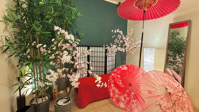 🌸さくら祭り開催中🌸映える和室✕ミニ日本庭園🏮浅草/田原町4分🪭和服•コスプレ撮影•デート•パーティーに⭕️75型TVの写真1