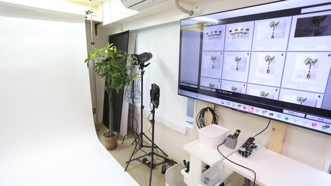 【新宿駅直結D5出口徒歩1分】シーズスタジオ新宿西口 / カメラ一つで撮影が出来る本格フォトスタジオ/白ホリ/機材無料の写真13