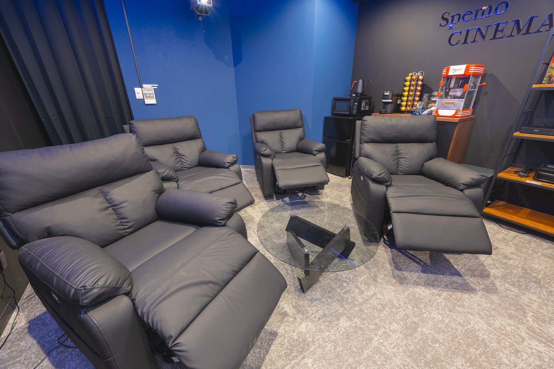 スペモシネマ🎬駅徒歩4分🚶‍♀️ゴミ無料🆓プロジェクター🎥デート💓映画鑑賞🎬774_SpemoCINEMA西船橋の写真10