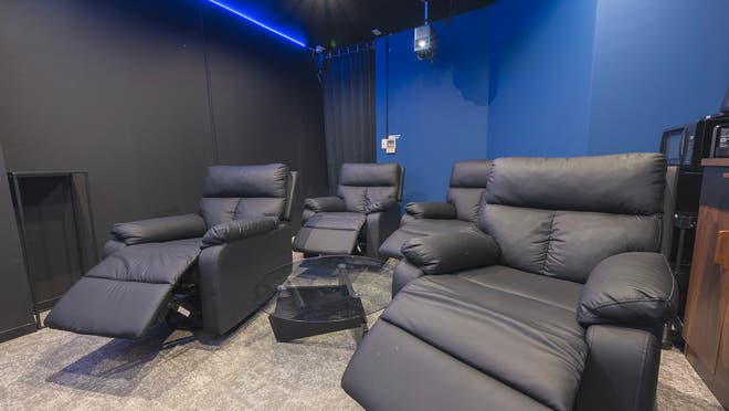 スペモシネマ🎬駅徒歩4分🚶♀️ゴミ無料🆓プロジェクター🎥デート💓映画鑑賞🎬774_SpemoCINEMA西船橋の写真12