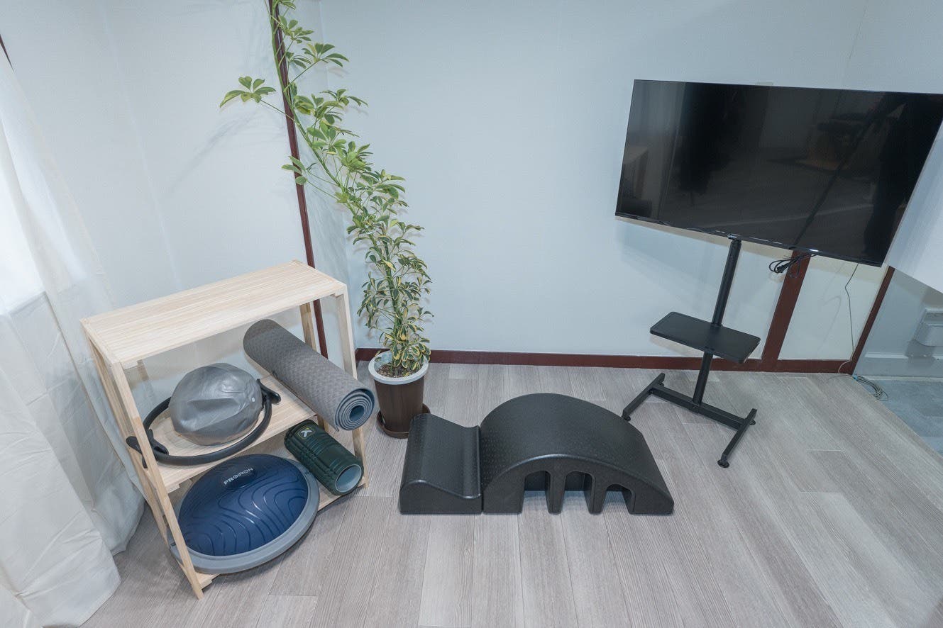 【天神・赤坂5分】完全個室マシンピラティス！リフォーマー＆チェア完備！撮影・レッスン・独立開業にの写真3