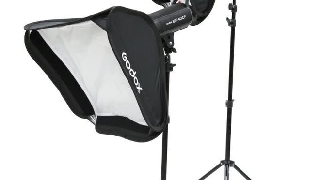 【新宿駅直結D5出口徒歩1分】シーズスタジオ新宿西口 / カメラ一つで撮影が出来る本格フォトスタジオ/白ホリ/機材無料の写真3