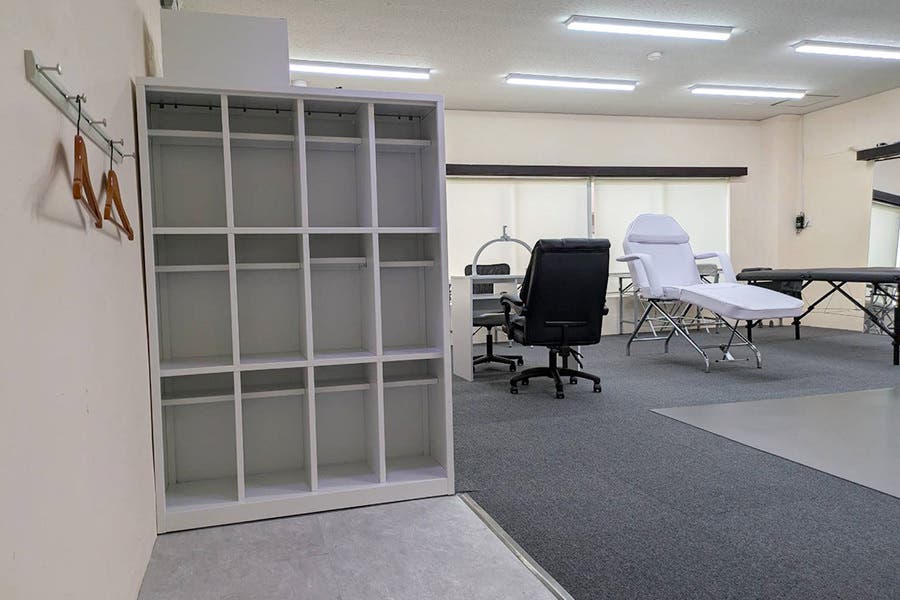 【姫路駅7分】サロン向けレンタルスペース｜施術・ネイル設備💅大型ミラー完備🪞自然光◎54㎡の写真7