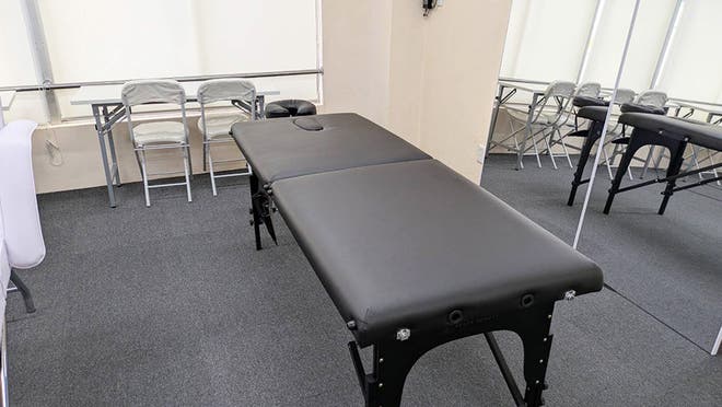 【姫路駅7分】サロン向けレンタルスペース|施術・ネイル設備💅大型ミラー完備🪞自然光◎54㎡の写真8