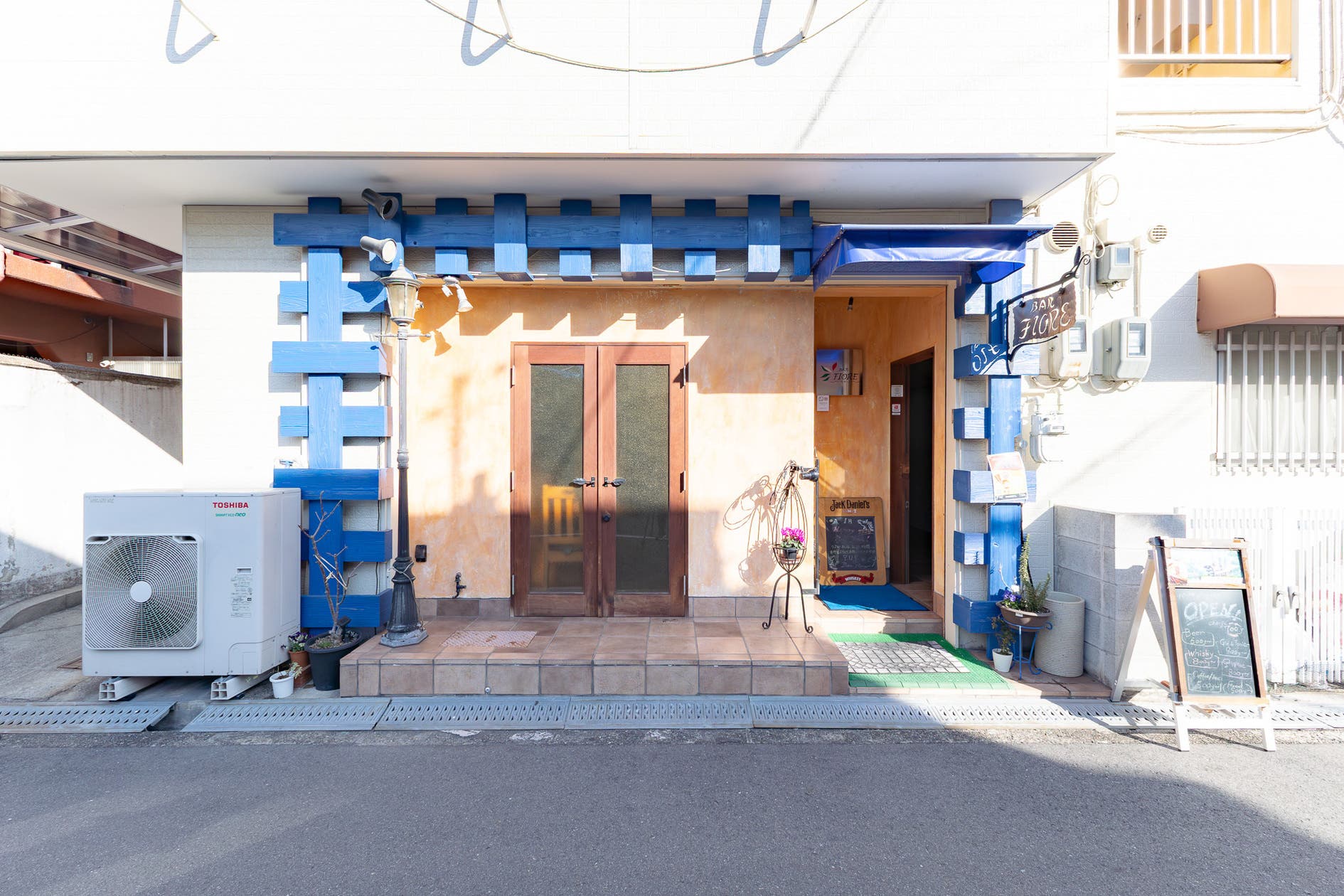【相川駅徒歩3分】Bar fiore 路面店！一枚板カウンターのバースペース｜大人のプライベートバーを貸切の写真27