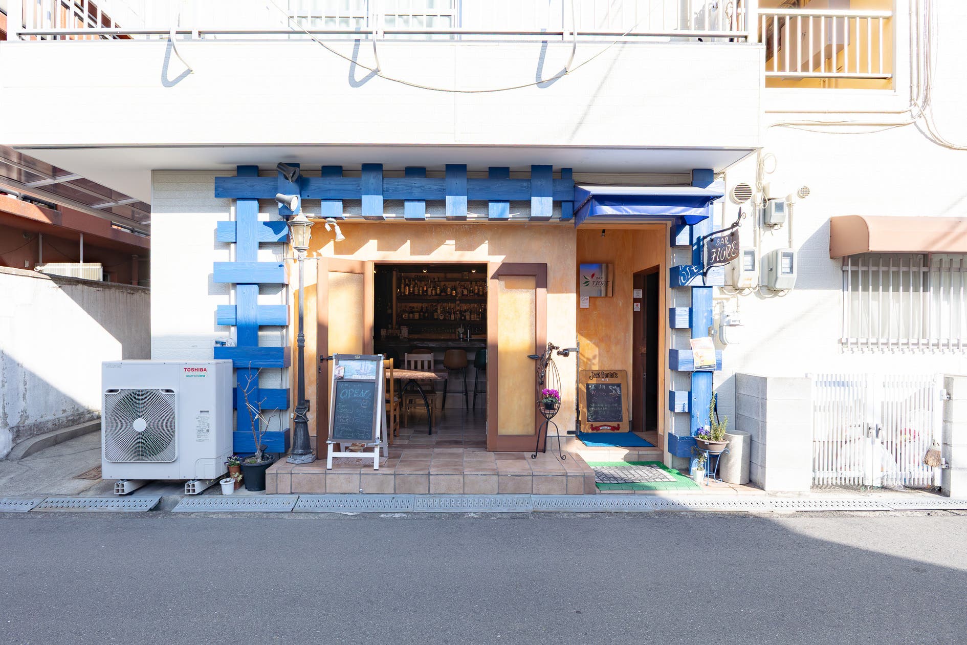 【相川駅徒歩3分】Bar fiore 路面店！一枚板カウンターのバースペース｜大人のプライベートバーを貸切の写真28