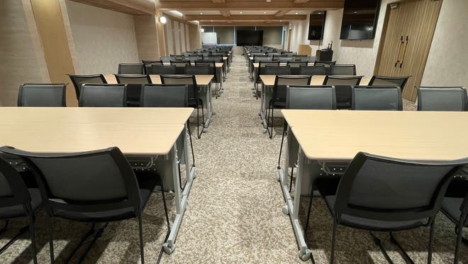 TS新橋4F【新橋駅 徒歩1分】セミナー 研修 パーティー ♥控室あり! 飲食 OK 無料WiFi 駅近★の写真23