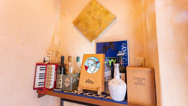 【相川駅徒歩3分】Bar fiore 路面店!一枚板カウンターのバースペース|大人のプライベートバーを貸切の写真16