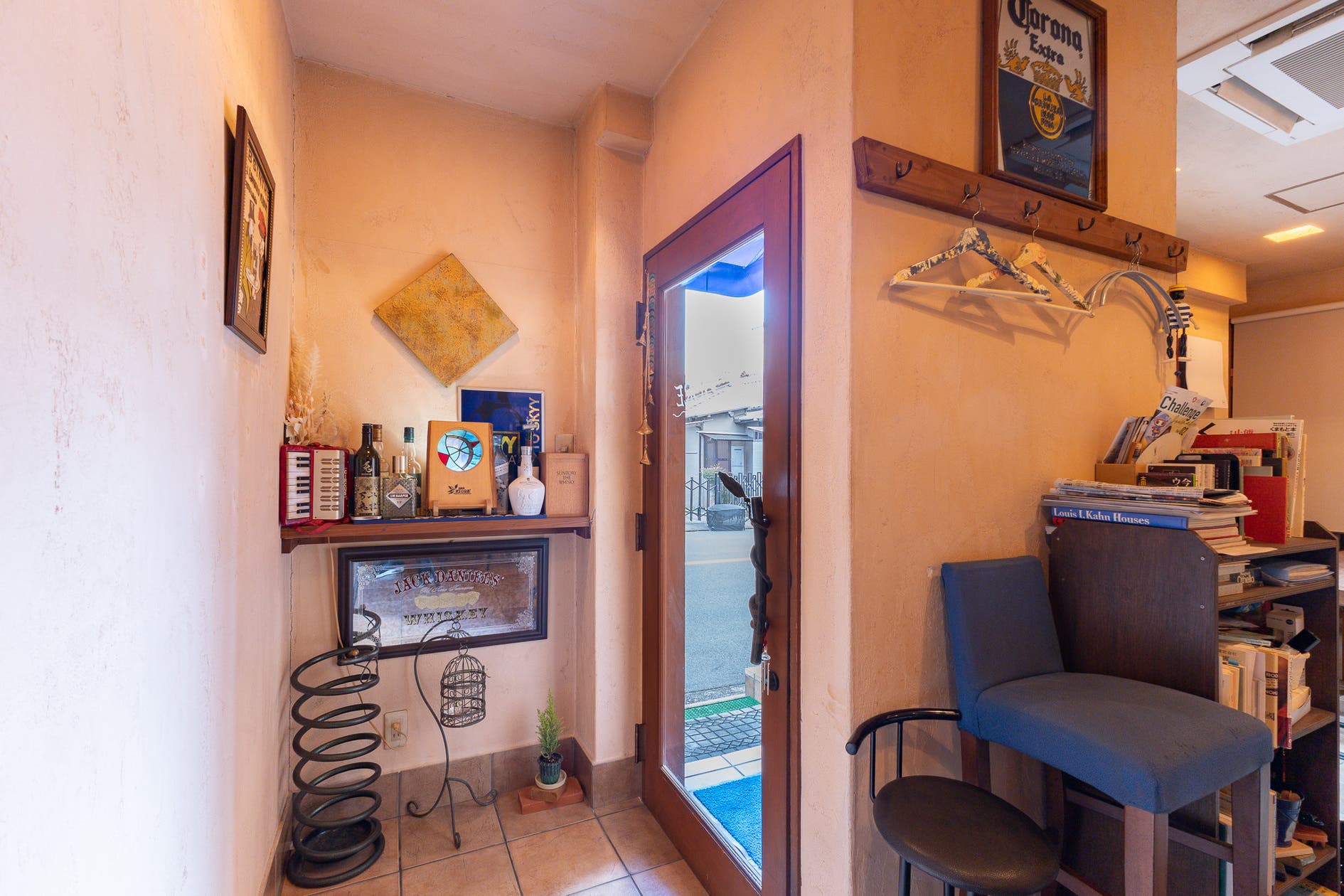 【相川駅徒歩3分】Bar fiore 路面店！一枚板カウンターのバースペース｜大人のプライベートバーを貸切の写真18