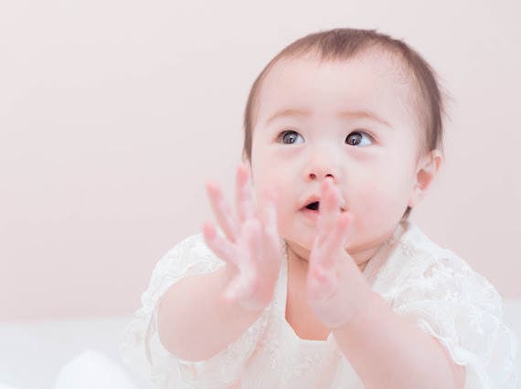 【大曽根駅徒歩2分】グレー塗り壁風+ピンクアーチ背景、白ホリ背景紙、クロマキー合成グリーンバック、子ども撮影に人気の写真18