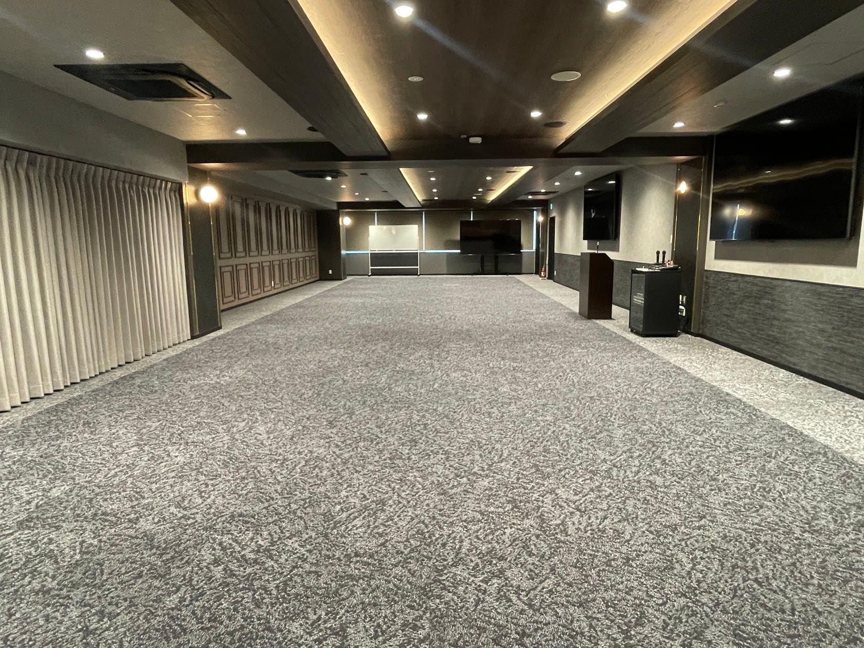 TS新橋5F【新橋駅 徒歩1分】セミナー 研修 パーティー ♥控室あり！ 飲食 OK 無料WiFi 駅近★の写真20