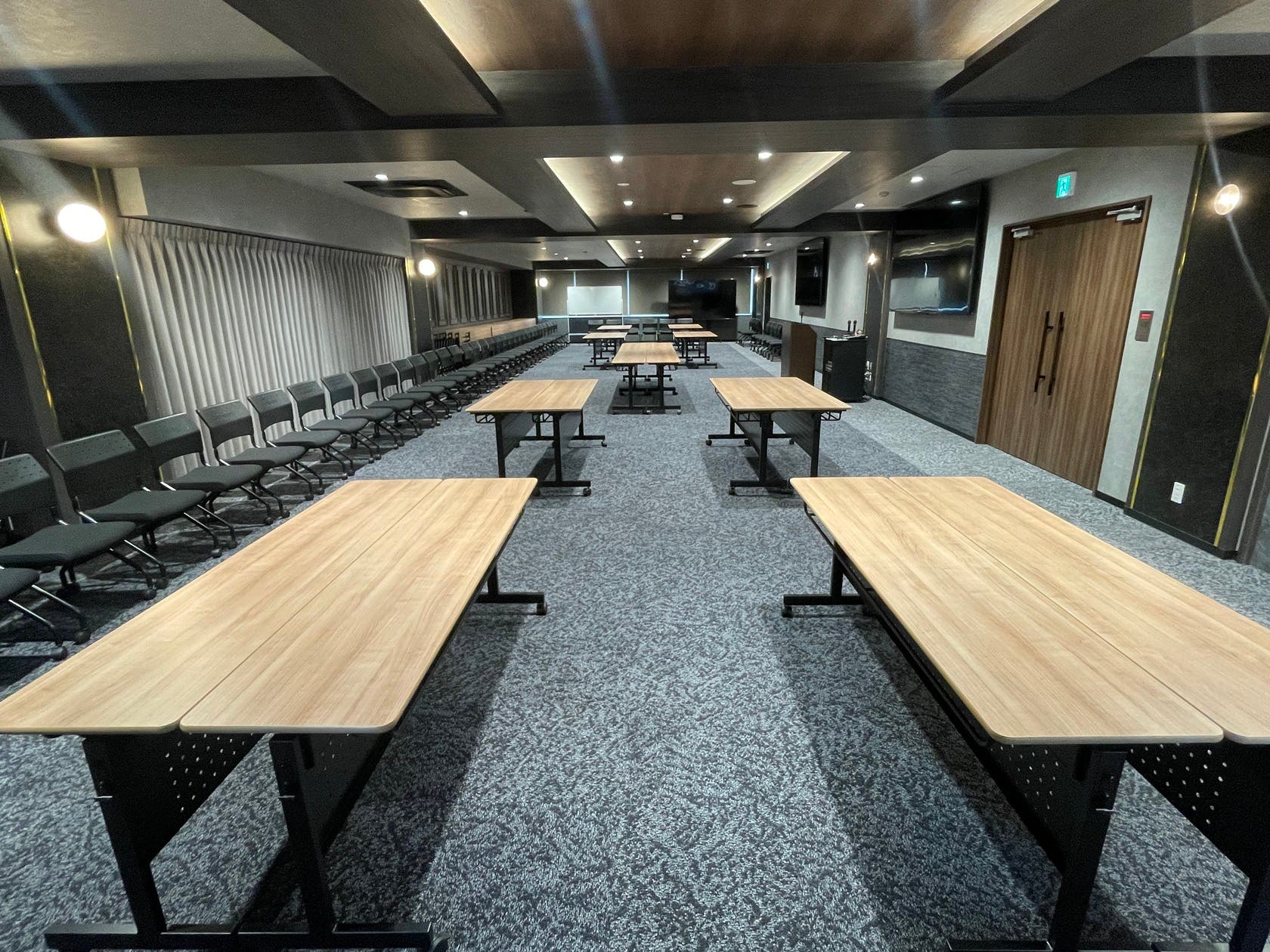 TS新橋5F【新橋駅 徒歩1分】セミナー 研修 パーティー ♥控室あり！ 飲食 OK 無料WiFi 駅近★の写真23