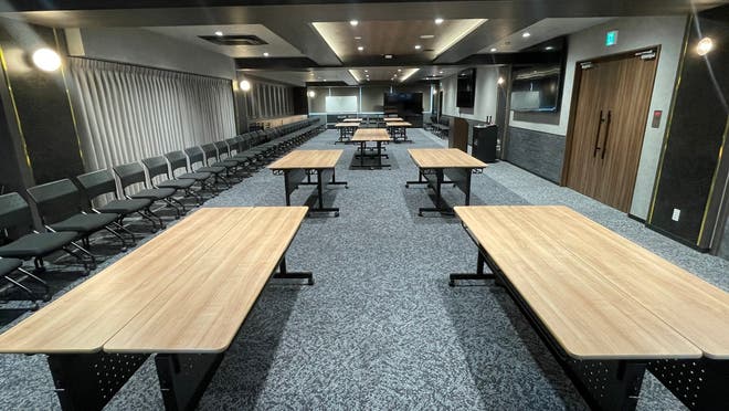 TS新橋5F【新橋駅 徒歩1分】セミナー 研修 パーティー ♥控室あり! 飲食 OK 無料WiFi 駅近★の写真23