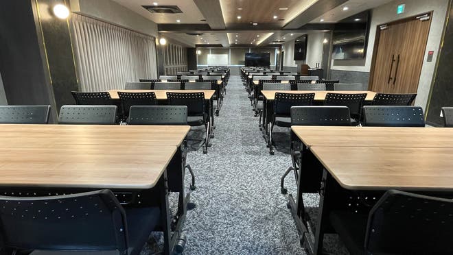 TS新橋5F【新橋駅 徒歩1分】セミナー 研修 パーティー ♥控室あり! 飲食 OK 無料WiFi 駅近★の写真27