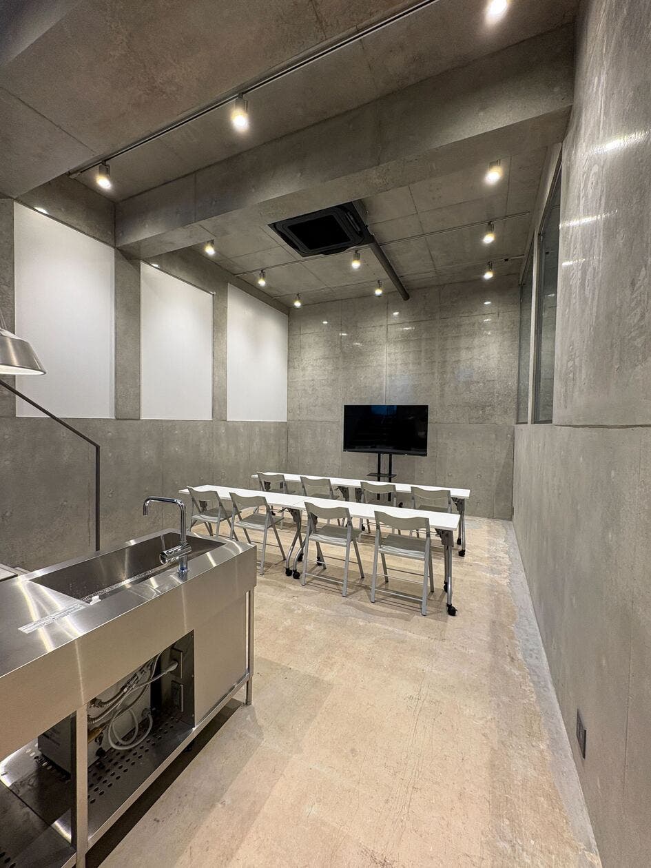 【2025年竣工】高円寺駅徒歩2分の多目的スタジオ。撮影、展示会、会議、パーティなどに。の写真4