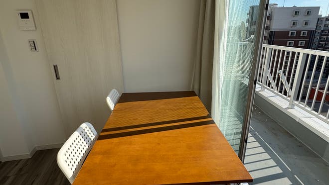 【横浜駅8分】リノベーション済み広々空間✨ルーフバルコニー付/高速WiFi/撮影・🌈女子会・テレワークの写真1